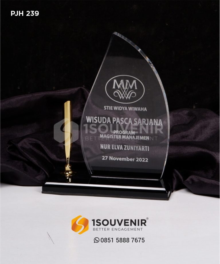 Beli Plakat Jam Meja Custom Terbaik Di 1souvenir - Desain Unik Dan Kualitas Premium